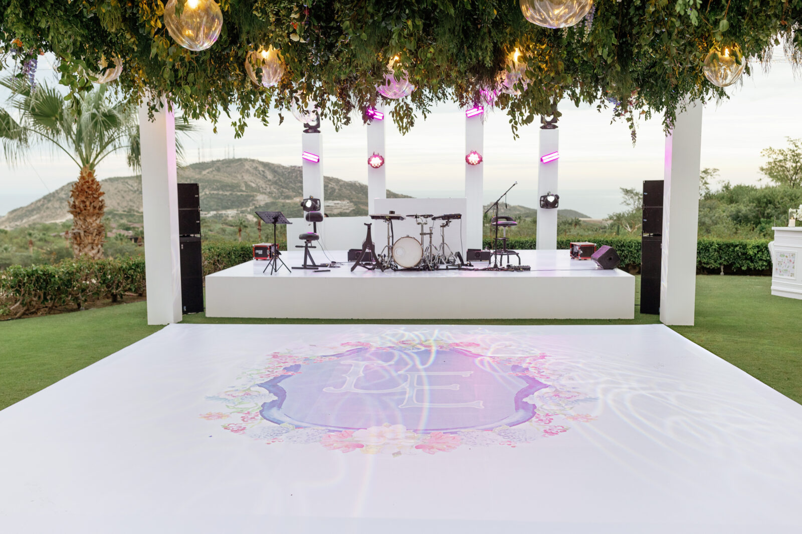 2025 Wedding Trends | The Luxe Bride Experience | Amy Abbott Events